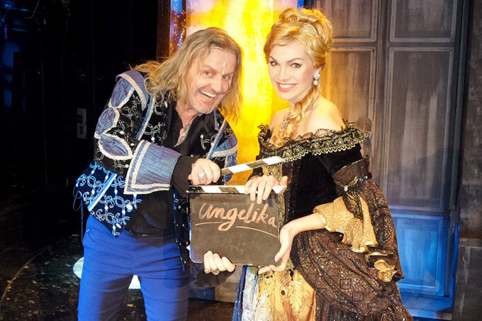 Fotoreportáž: Muzikál ANGELIKA se fotil do divadelního programu ...