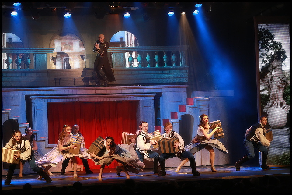 "Casanova" v Divadle Broadway je čistým průměrem (+ videosestřih ...