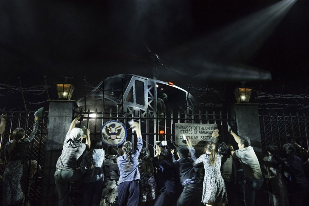 Londýnský revival MISS SAIGON míří do kin, vyjde také na DVD | Musical.cz